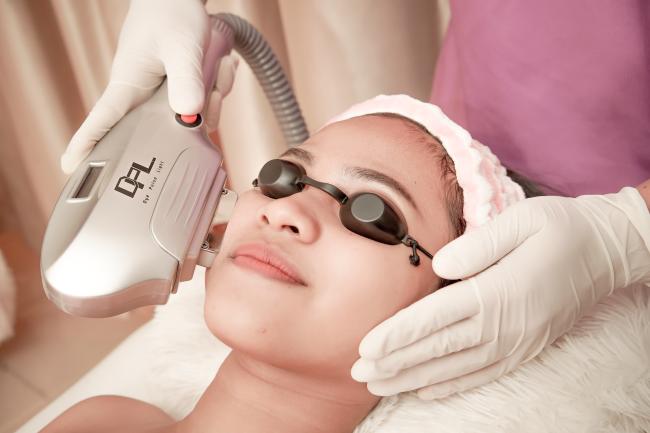 Tampil Cantik dengan Treatment Laser Rejuvenation di Klinik Lulu.id di ...